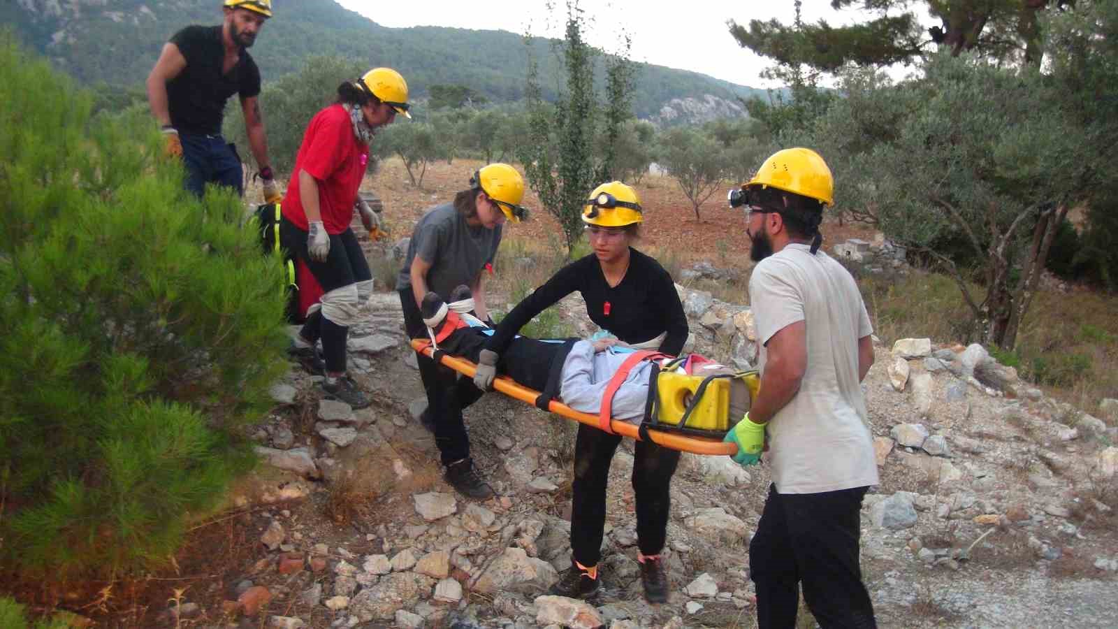 UMKE gönüllülerine komando eğitimi - Bodrum Kapak Haber - Bodrum Haberleri