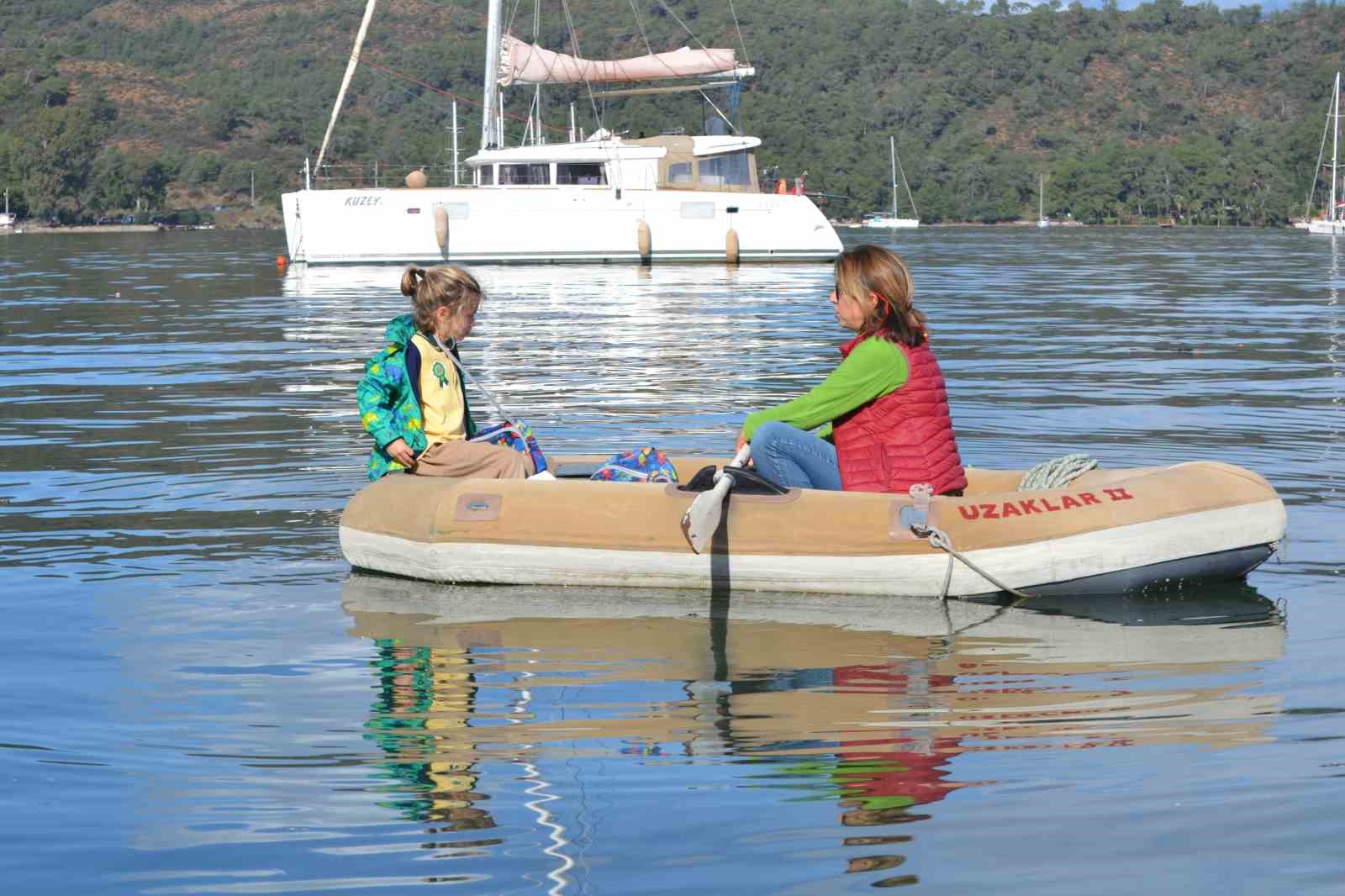 Devri Alem’in ardından çocuklarının okulu için Fethiye’de demir attılar ...